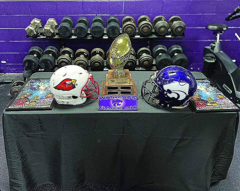 Wildcats get a look at 7 Showdown Trophy | El Dorado News