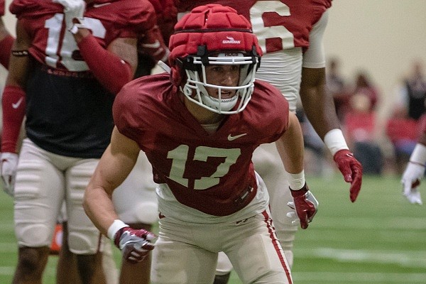 Razorback football report: Clark's pick ends drill, gets kudos | Whole ...