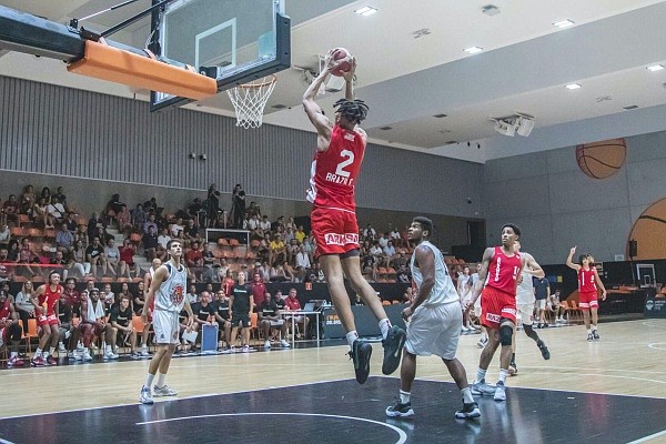 Tour offers fun, room to improve for Razorbacks