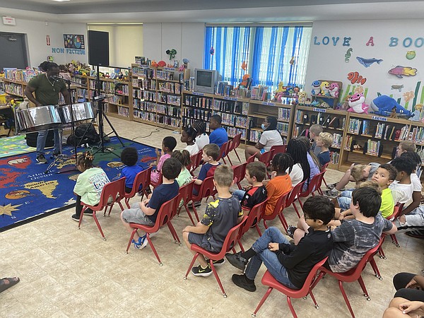 Summer’s top readers recognized at Barton Library bash