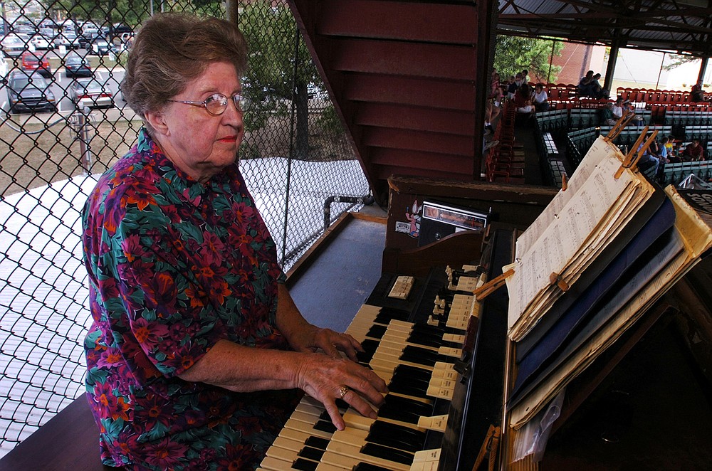 Remember the day the Arkansas Travelers played their last game at Ray ...