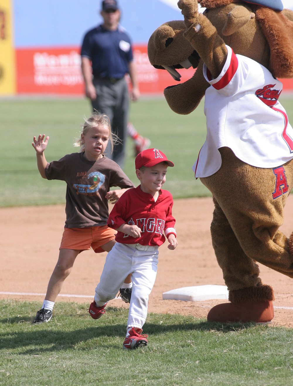 Remember the day the Arkansas Travelers played their last game at Ray ...