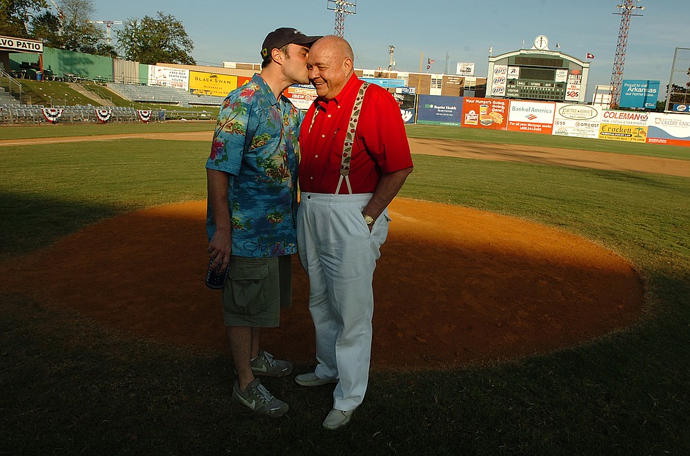 Remember the day the Arkansas Travelers played their last game at Ray ...