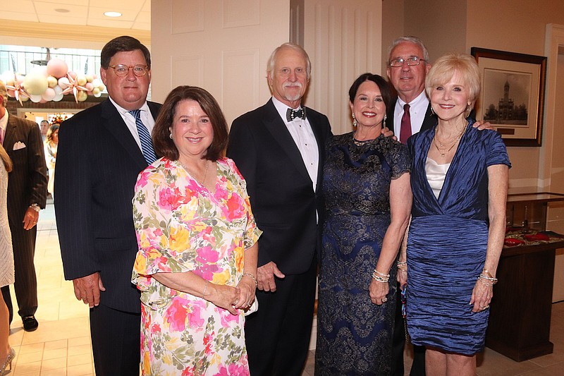 CIRCLE OF FRIENDS: Governor’s Circle Dinner includes music, libations ...