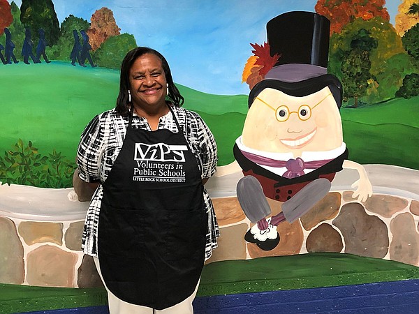 ViPS volunteer Rita Qualls brings childhood into play