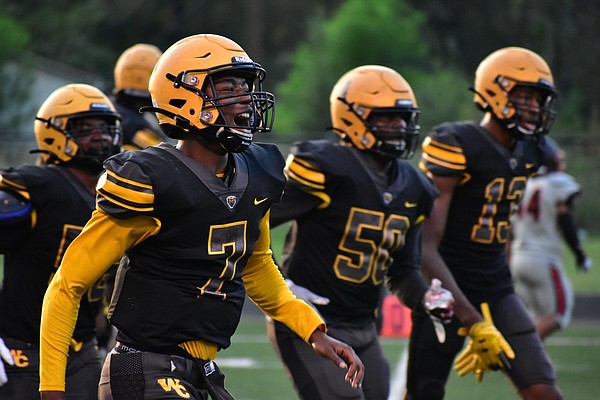 Watson Chapel Wildcats gear up for game in Louisiana