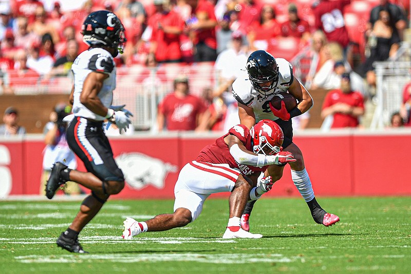 Arkansas patching secondary | Northwest Arkansas Democrat-Gazette