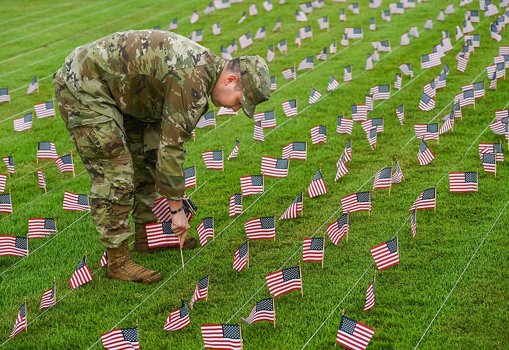 UTC ROTC flag placing for 9/11 anniversary | Chattanooga Times Free Press
