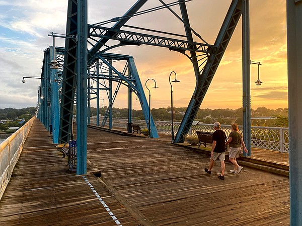 Photos: Sunrise at Chattanooga’s bridges | Chattanooga Times Free Press
