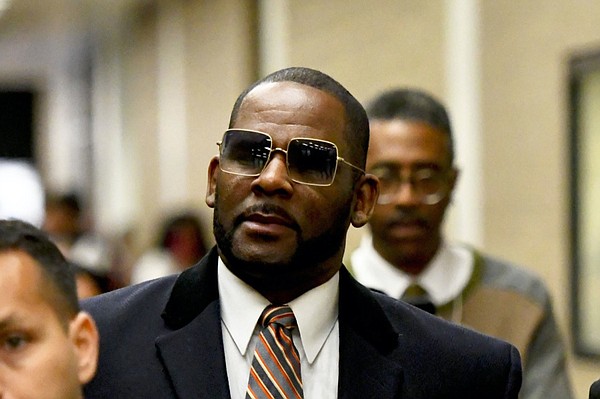Prosecutor: R. Kelly a predator using fame to abuse minors ...