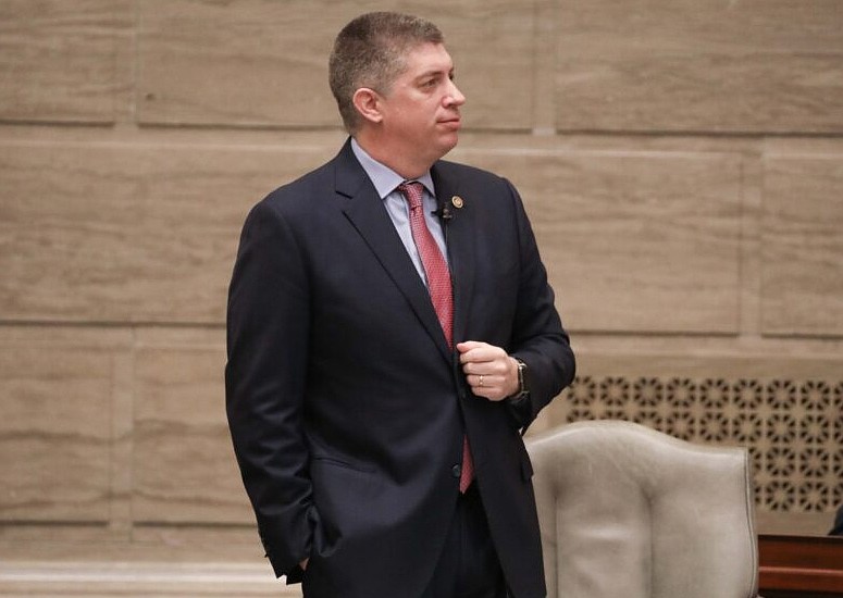 Founding member of conservative caucus exploring run for governor ...