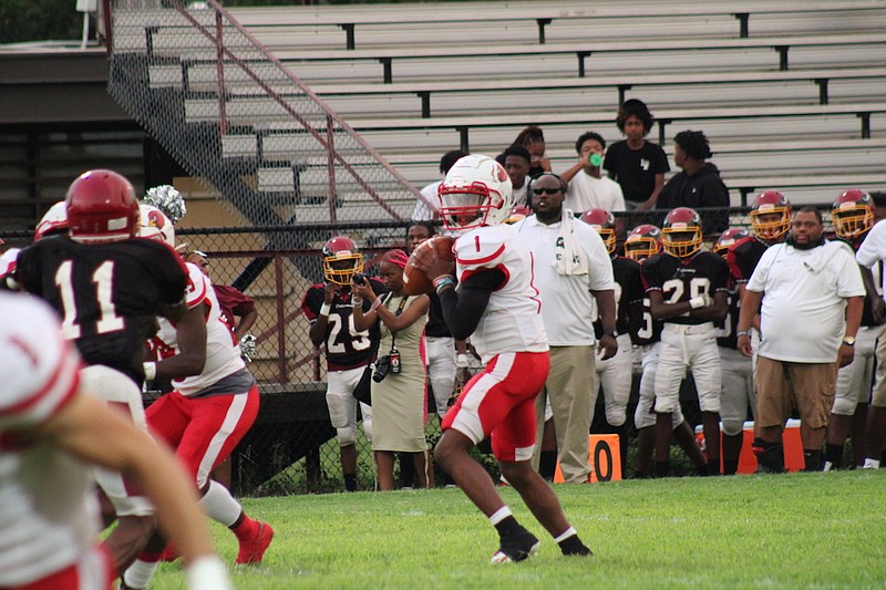 Cardinals’ Martavius Thomas & Matt Davis lead blow out | Camden News