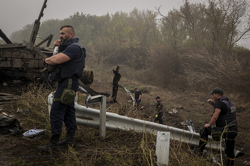 Military Diplomatic Pressure Mounting For Putin