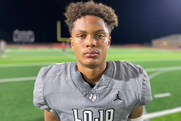 Heavily recruited '25 WR McCutcheon looking to visit Hogs | Whole Hog ...