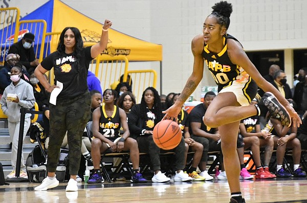 UAPB’s Thornton set to have first full roster | The Arkansas Democrat ...