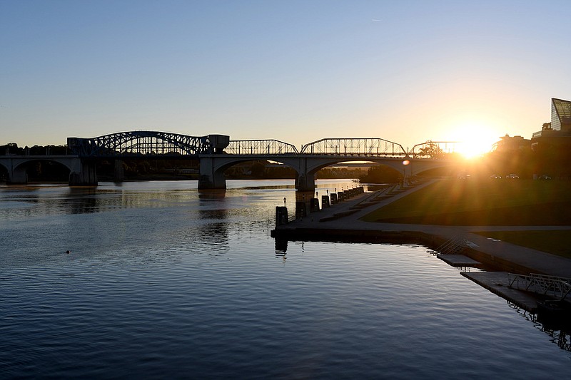 Photos: Dawn at Ross’s Landing | Chattanooga Times Free Press
