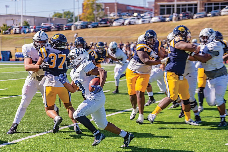 Lincoln falls 45-3 to Central Oklahoma on Homecoming | Jefferson City ...