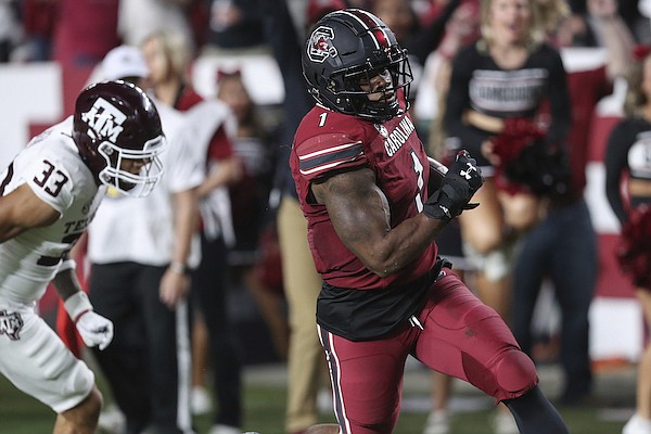 Gamecocks hold off late rally by Aggies | Whole Hog Sports