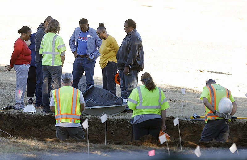 Bodies reexumed in Tulsa riot case | Northwest Arkansas Democrat-Gazette