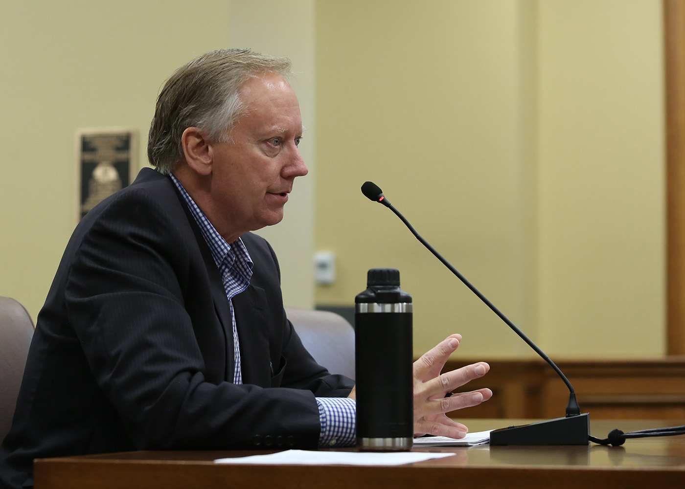 State commission proposes pay boost for judges, prosecutors to keep ...