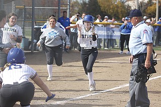 Fatima advances to Class 3 softball title game | Jefferson City News ...