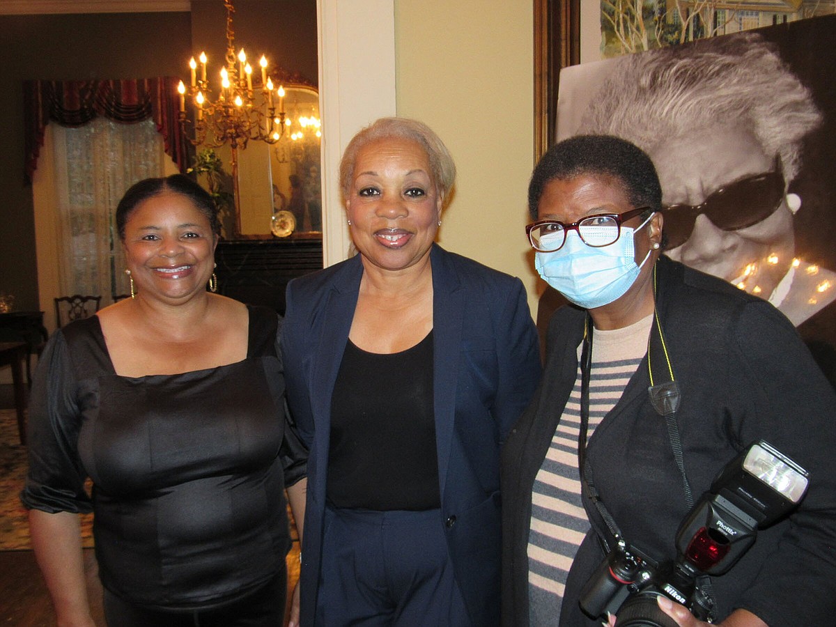 Maya Friendraiser welcomes Coburn | The Arkansas Democrat-Gazette ...