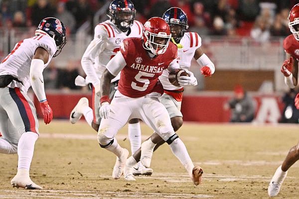 STAT WATCH: 3 200-yard rushers in same game 1st since '16