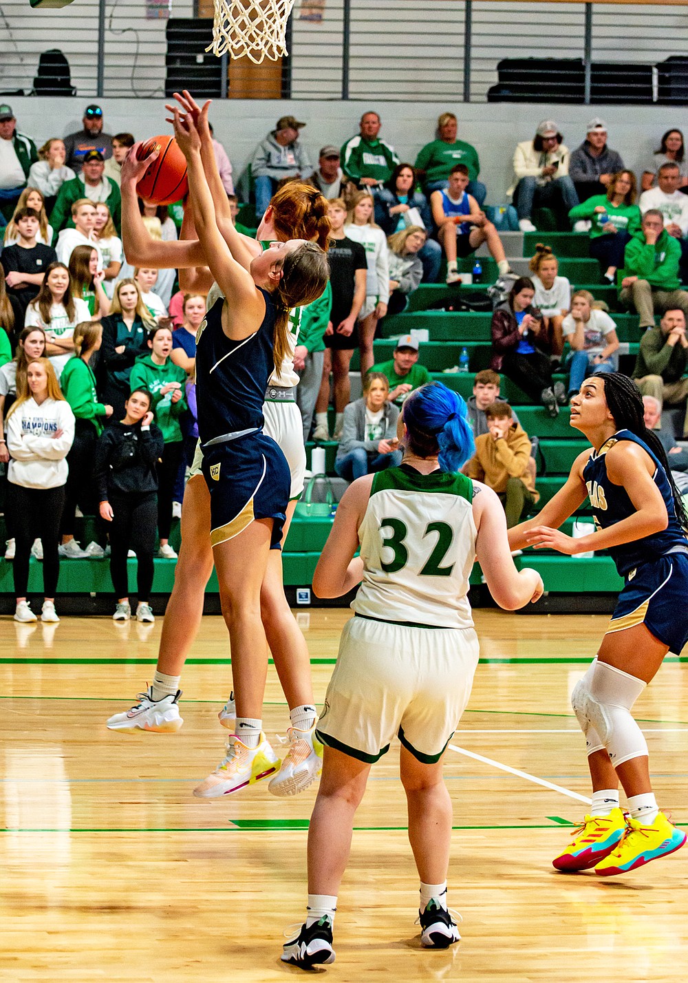 Helias girls get past Blair Oaks in season opener | Jefferson City News ...