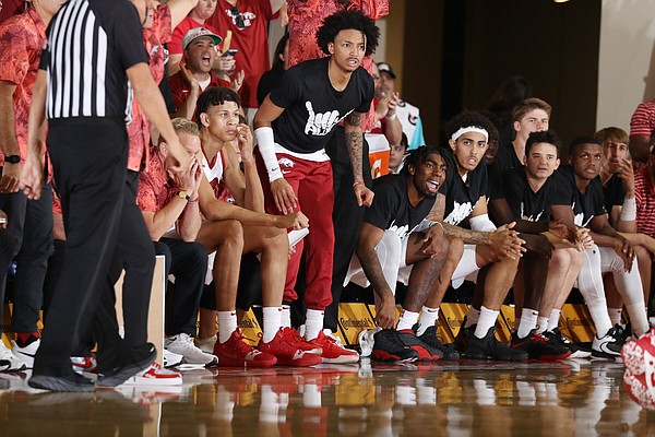 UA freshman Smith getting closer to making college debut | Northwest ...