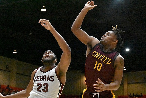 Yates’ game-winning shot sends Texas team to title