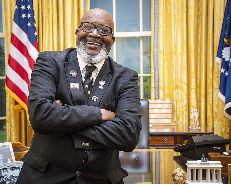 Volunteer of the Year lauded at Clinton Center’s annual gala | The ...