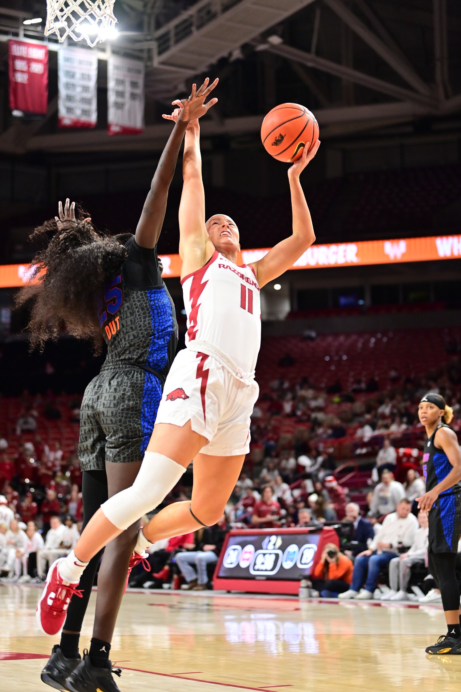 Razorbacks strike for 102 on Gators | Northwest Arkansas Democrat-Gazette