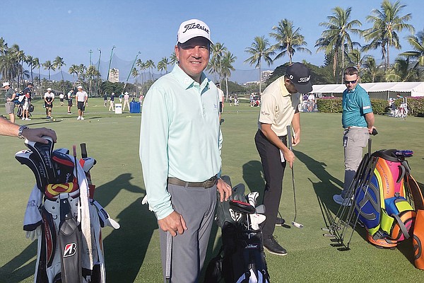 Hawaii club pro battling cancer makes Sony Open debut at age 60 ...