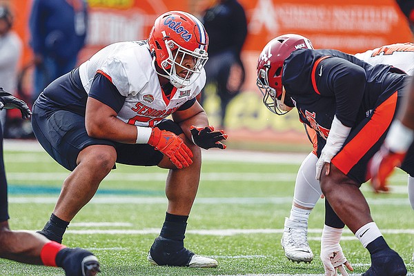 NFL teams eyeing rising number of transfers | Jefferson City News Tribune