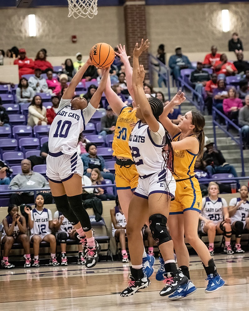 El Dorado upends Sheridan 66-60 | El Dorado News