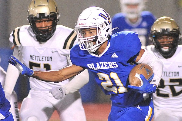 UNDER THE RADAR: Valley View’s TJ Starks | Whole Hog Sports
