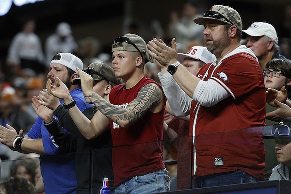 Diamond Hogs Notebook: Fans make Razorbacks at home on the road | Whole ...