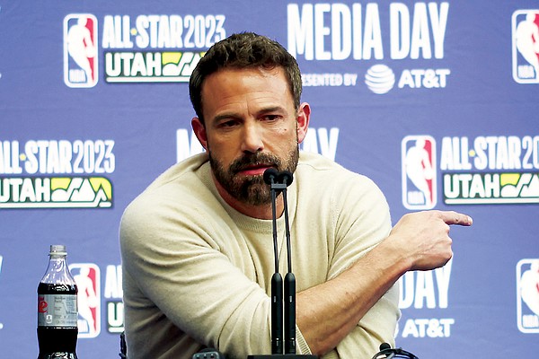 With ‘Air,’ Affleck tells lesser-known Michael Jordan story | Jefferson ...