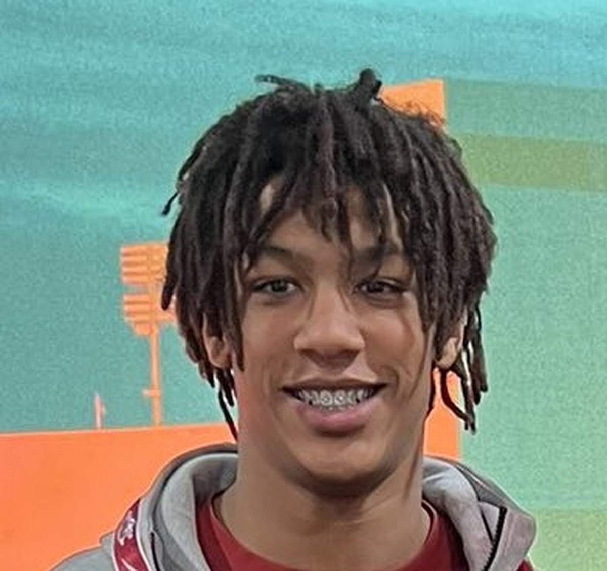 Huff picks Missouri, 11th recruit in football 2024 class | Jefferson ...