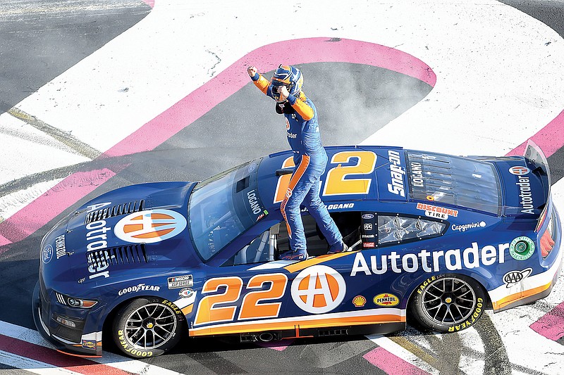 Logano passes Keselowski on last lap for Atlanta win | Fulton Sun