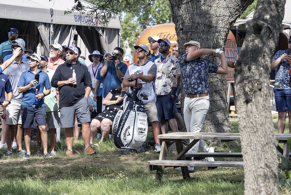 Rodgers takes one-shot lead into Texas Open finale | Jefferson City ...