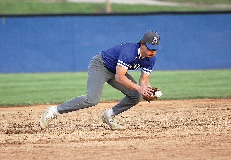 Russellville tops Blair Oaks in back-and-forth contest | Jefferson City ...