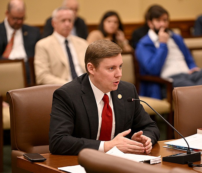 Arkansas House committee passes amended parole overhaul bill ...