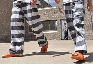 Federal judge rules Baxter County jail’s postcard-only mail policy is ...