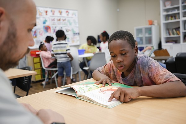 'Too much to learn': Schools race to catch up kids' reading ...