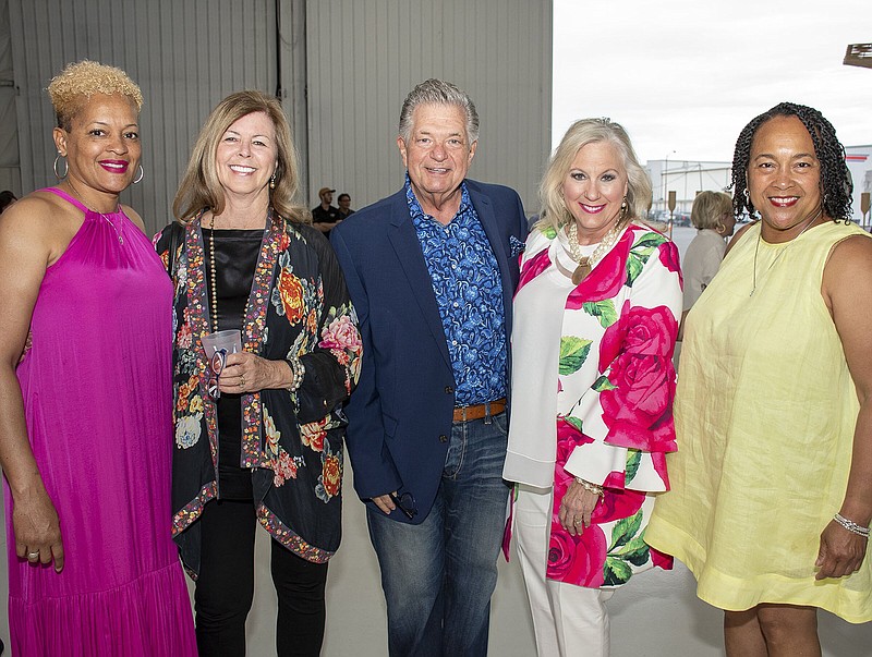 Children’s Hospital beneficiary of a la Carte | The Arkansas Democrat ...