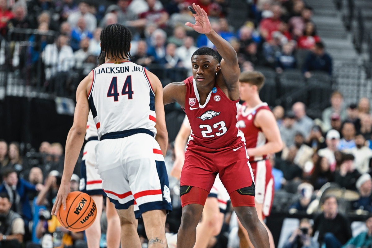 WholeHogSports - Derrian Ford to enter NCAA transfer portal