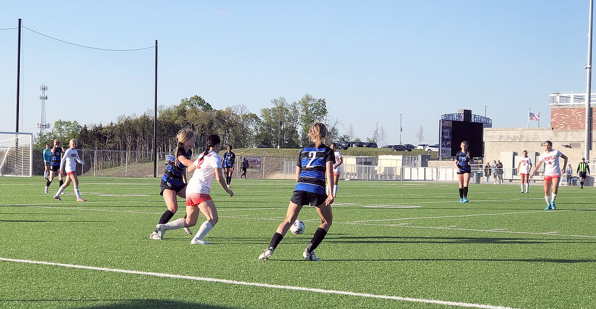 Pardalos scores five goals as Capital City blanks Owensville 8-0 ...