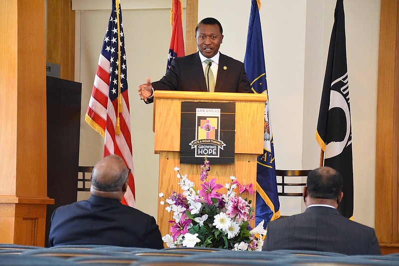 Philander Smith College President Roderick Smothers resigns | The ...