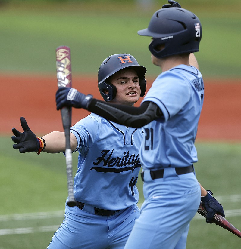 Crafton uses wind to get three hits, three RBI in Rogers Heritage’s ...